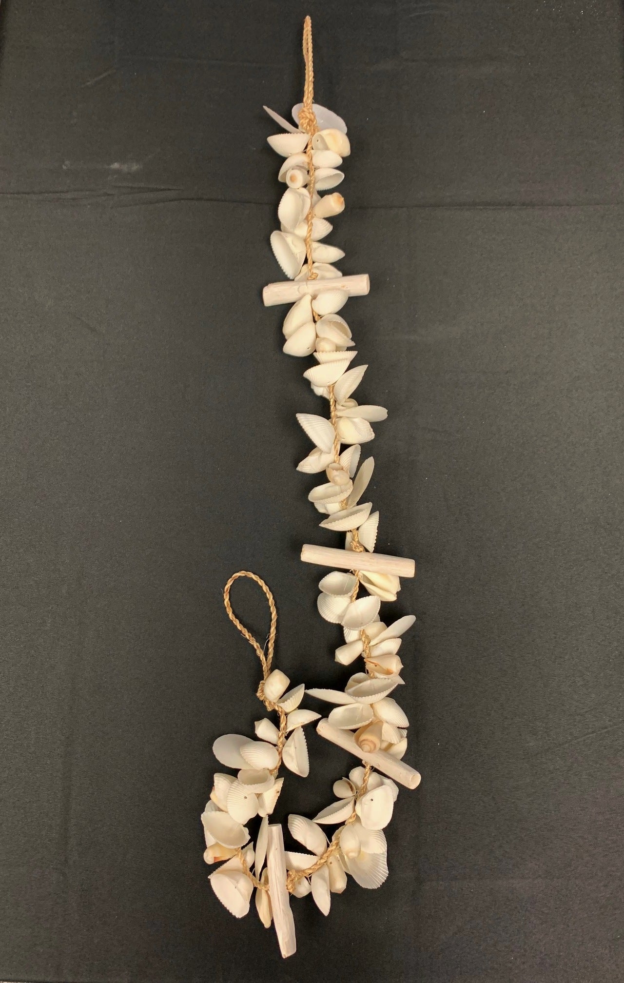 WHITE MIX GARLAND - Darlene's Shells